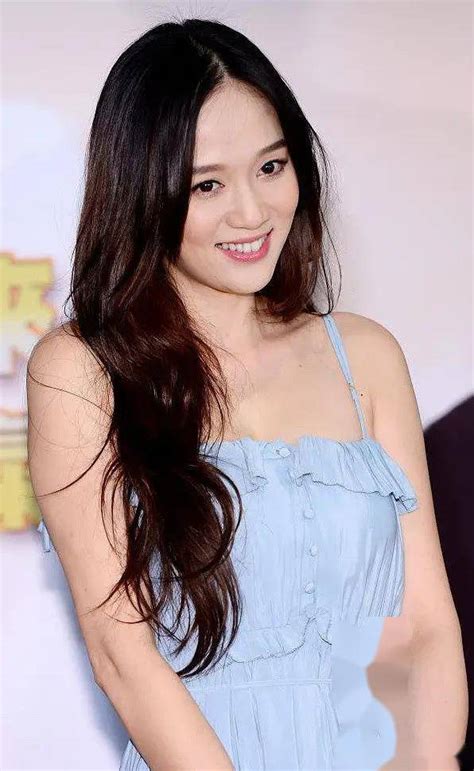 女神陈乔恩这身材真是太有魅力了气质挑战生活