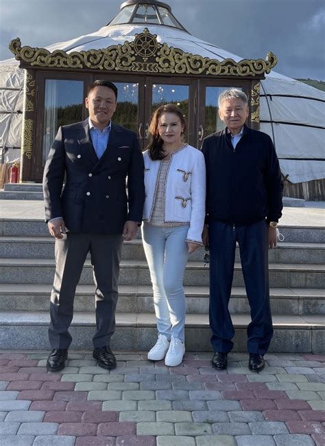 Д Хулан Mak On Twitter Дэвжих монголын төлөө бол хэнийг ч уучлах миний хүү Уруудах монголын