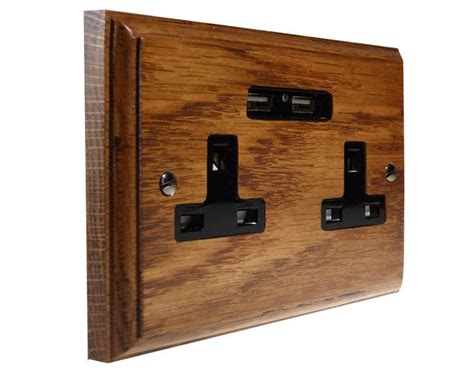 Classic Wood Usb Charging Double Socket In Medium Oak With Black Trim