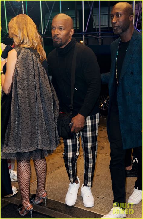 Rose Byrne And Bobby Cannavale Couple Up At Harry Joshs Pre Met Ball