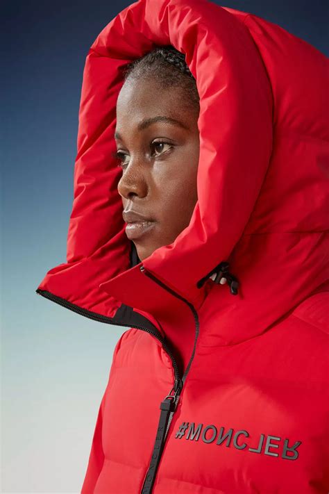 Red Suisses Short Down Jacket Short Down Jackets For Women Moncler Jp
