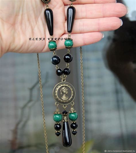 Длинные бусы Показ сотуар агат жадеит оникс купить украшение в интернет магазине на Ярмарке