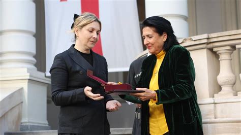 პრეზიდენტმა ნიკო კვარაცხელია სიკვდილის შემდეგ ღირსების მედლით დააჯილდოვა Netgazeti • ნიკა