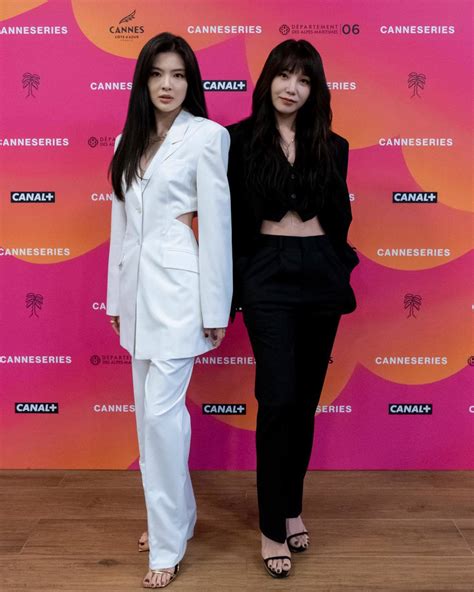 Eun Ji Jungs Feet