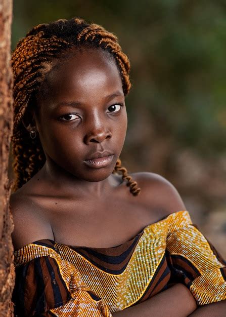 Free Photo Close Up Beautiful African Girl