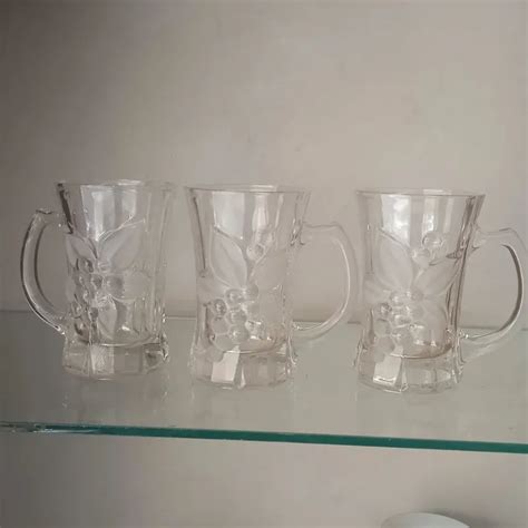 استکان بزرگ دسته دار وگل برجسته ژاپن