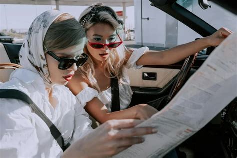 All Snap Map Bitmoji Meanings Explained For Marketers