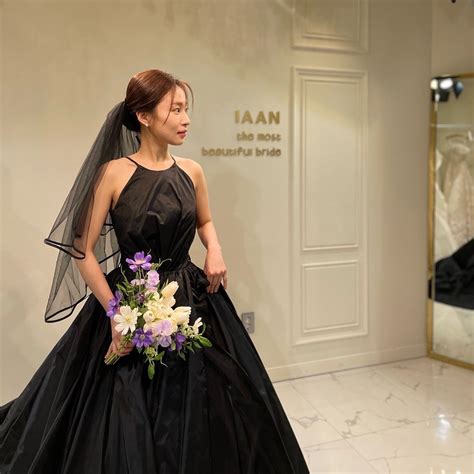 순천 안녕하세요 가장 소중한 순간을 더욱 특별하게 만들어주는 이안웨딩입니다🙌🏻 저희 이안웨딩은 30년의 노하우를 가진 대표와 풍부한 경력을 가진 전문 플래너들이