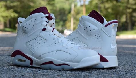 Jordan 6 Maroon