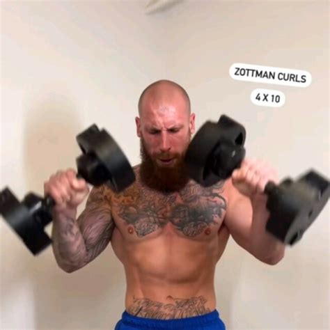 Zotman Curls By Kc H Exercise How To Skimble Workout Trainer