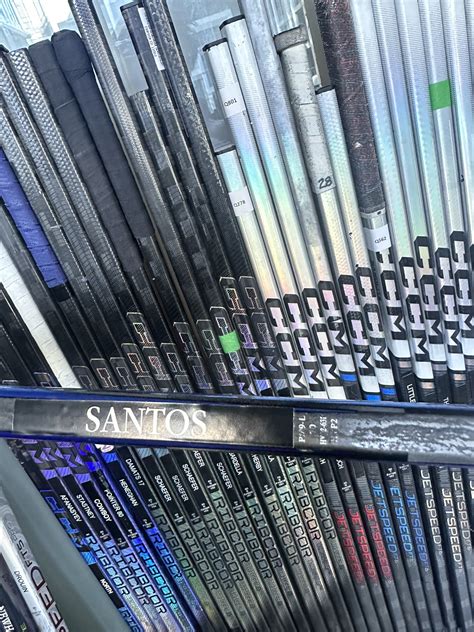 Pm9 70 Flex Hyperlite 2 Used Senior Bauer Left Hand Pro Stock Vapor Hockey Stick Sidelineswap