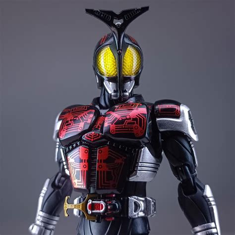 Shinkocchou Seihou Dark Kabuto R Shfiguarts