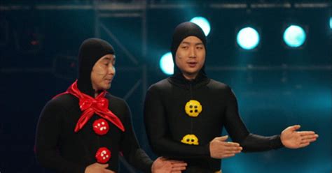 포토엔 퐁퐁퐁 웃찾사 200회 특집 무대 귀엽게 발랄하게