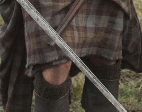Outlander Knees Outlander Jamie Fraser Fraser