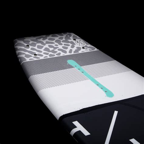 Hyperlite Source Wakeboard