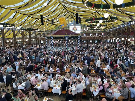 3년 만에 연 세계 최대 맥주 축제 옥토버페스트 연합뉴스