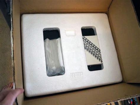 Adcom Gfa 555 Power Amplifier And Adcom Gtp 500 Pre Amp In Original Box Photo 4256198 Us