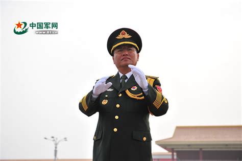 探访解放军联合军乐团 首现靓丽女兵 China org cn