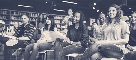 Top Hybrid Event Best Practices For 2025