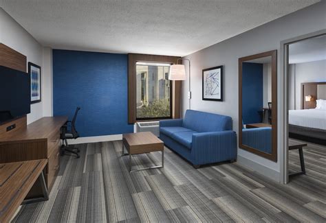 Holiday Inn Express Nashville Downtown Conf Ctr An Ihg Hotel Nashville