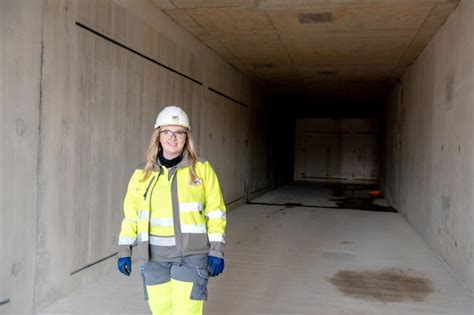 chloe taylor on linkedin construction hpc womeninconstruction communications 11 comments