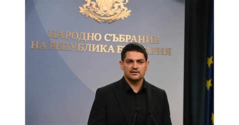 Радостин Василев Поведението на Наталия Киселова е престъпно