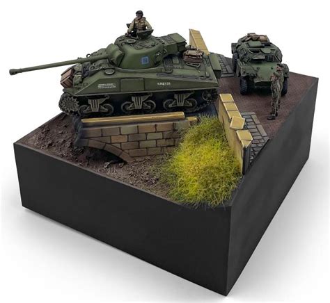 Revell 172 First Diorama Sherman Firefly Model Kit Build