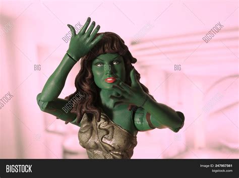 Orion Slave Girl Original Star Trek