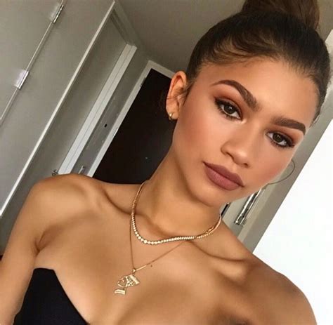 Igxbaddies Zendaya Makeup Natural Prom Makeup Monochromatic Makeup