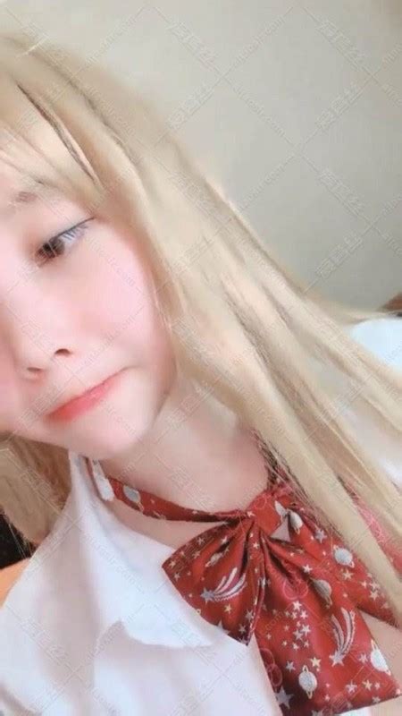 小萝莉 不呆不萌不可爱之17岁少女，蕾丝小内内 蕾丝白丝，尺度福利秀（1v 213mb） 撸先生