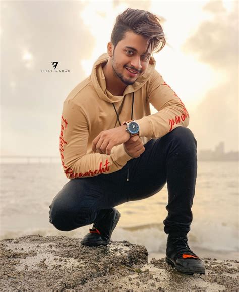 صورة اكتشف عالم الأناقة مع 13 من أفكار شباب صور شخصيه شباب، وصور