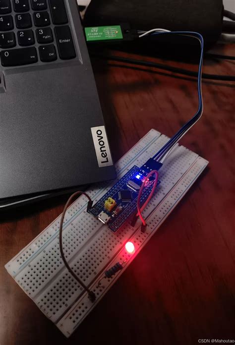 1使用cubemx和keil软件、stlink点亮stm32c8t6cubemx改为连接stlink Csdn博客