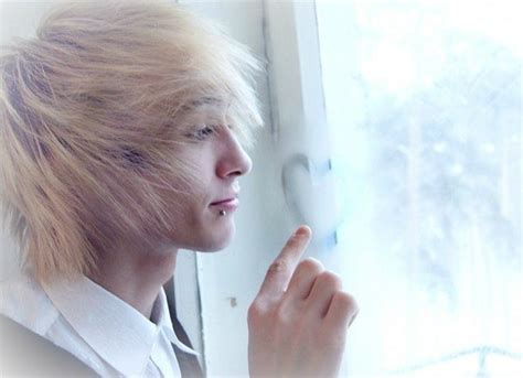 твоя осень начнётся с 22 ого повтора может вспомнишь об этом или кто то напомнит похожий