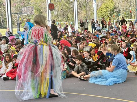 Book Week Parade Yesterday We Pullenvale State School Facebook
