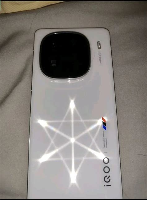iqoo12值不值得买 知乎