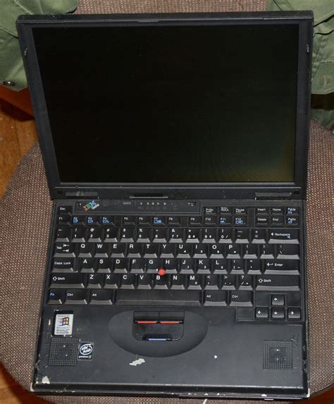Stary Laptop Ibm Thinkpad 600x Pentium 3 500mhz 7703382783 Oficjalne Archiwum Allegro