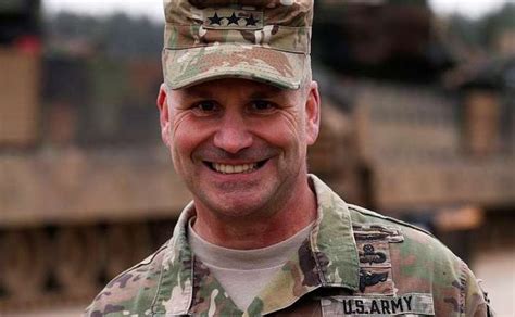 Топ генерал НАТО в Європі підтримує надання Україні F 16 та Atacms ЗМІ