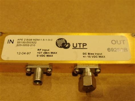 Optophotonics Jdsu Utp Ape 2 5gb Mzm 1 5 1 3 C Modulator S5150 000322