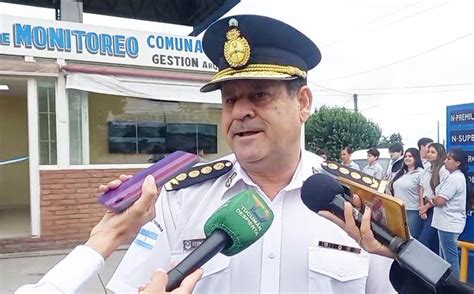 Manzur Respaldó Al Jefe De Policía Que Empleó A Efectivos De La Fuerza