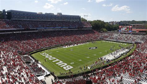 Sanford Stadium Through The Years Uga Fan Day Uga Calendar Of Events