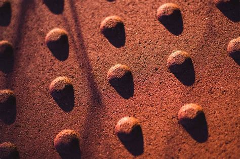 Керемиди и Паважи Тротоарна плоча ОПТИК 30 СТОП ЛИНИЯ Тактилна