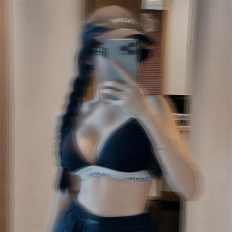 Dairy Queen Laos 🎉 ມາຮ່ວມສະຫຼອງ ບຸນຊ່ວງເຮືອກັບພວກເຮົາ 🚣♀ ທີ່ແດຣີຄວີນ‼️😁 📍