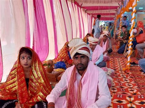 61 Hindu And 40 Muslim Couples Got Married मुख्यमंत्री सामूहिक विवाह