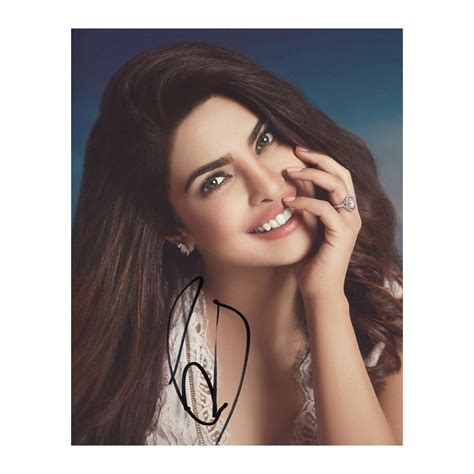 Signed Autograph Chopra Priyanka All Autographes Com