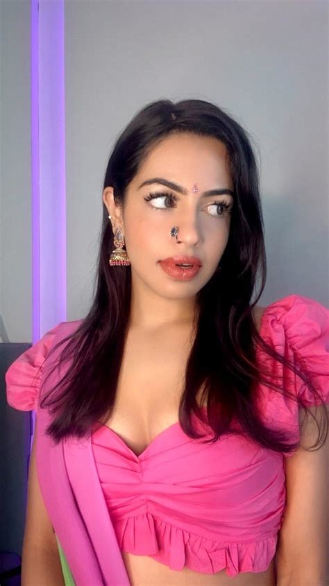 Sakshi Shetty Rigcslutsf