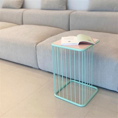 아크리코 츄잉 사이드 테이블 거실 보조 미니 협탁 카페 티테이블 인테리어 쇼파 침대 아크리코