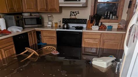 Fundraiser For Kelly Mohn By Taylor Dewar Kelly And Rob Mohn