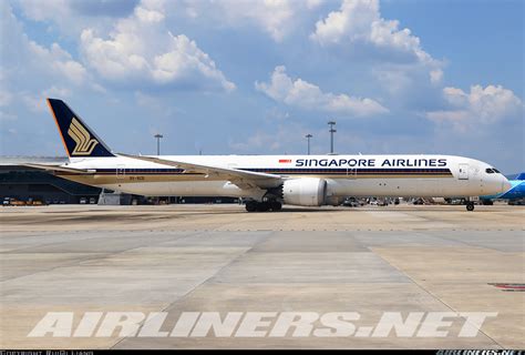 Boeing 787 10 Dreamliner Singapore Airlines Aviation Photo 7913783