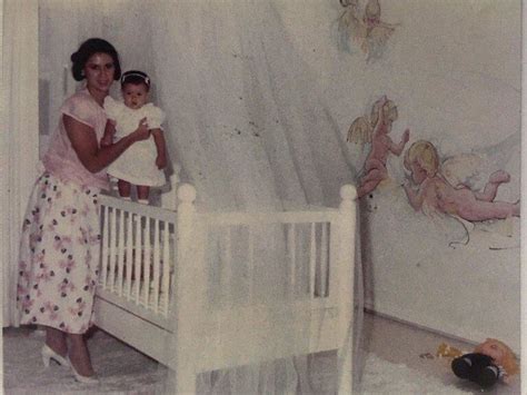 El álbum íntimo De La Viuda De Pablo Escobar Desde Su Noviazgo Hasta Su Exilio En Argentina