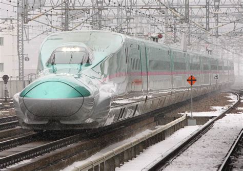 新型e5系新幹線「はやぶさ」－やっぱり冬は雪ですね25 電車のページ 溝上慎一ホームページ Shinichi Mizokamis